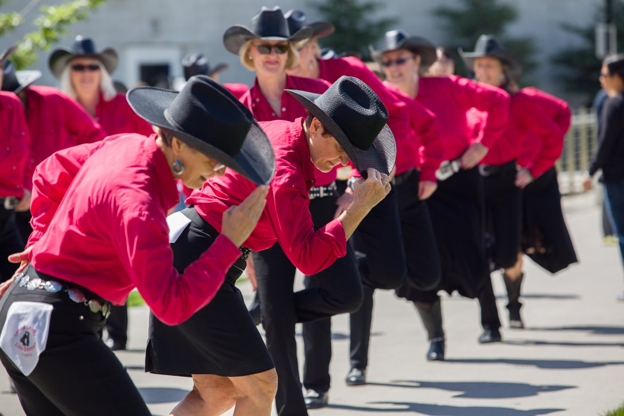 Full Main Campus Tour - The TFDL-MacHall Quad