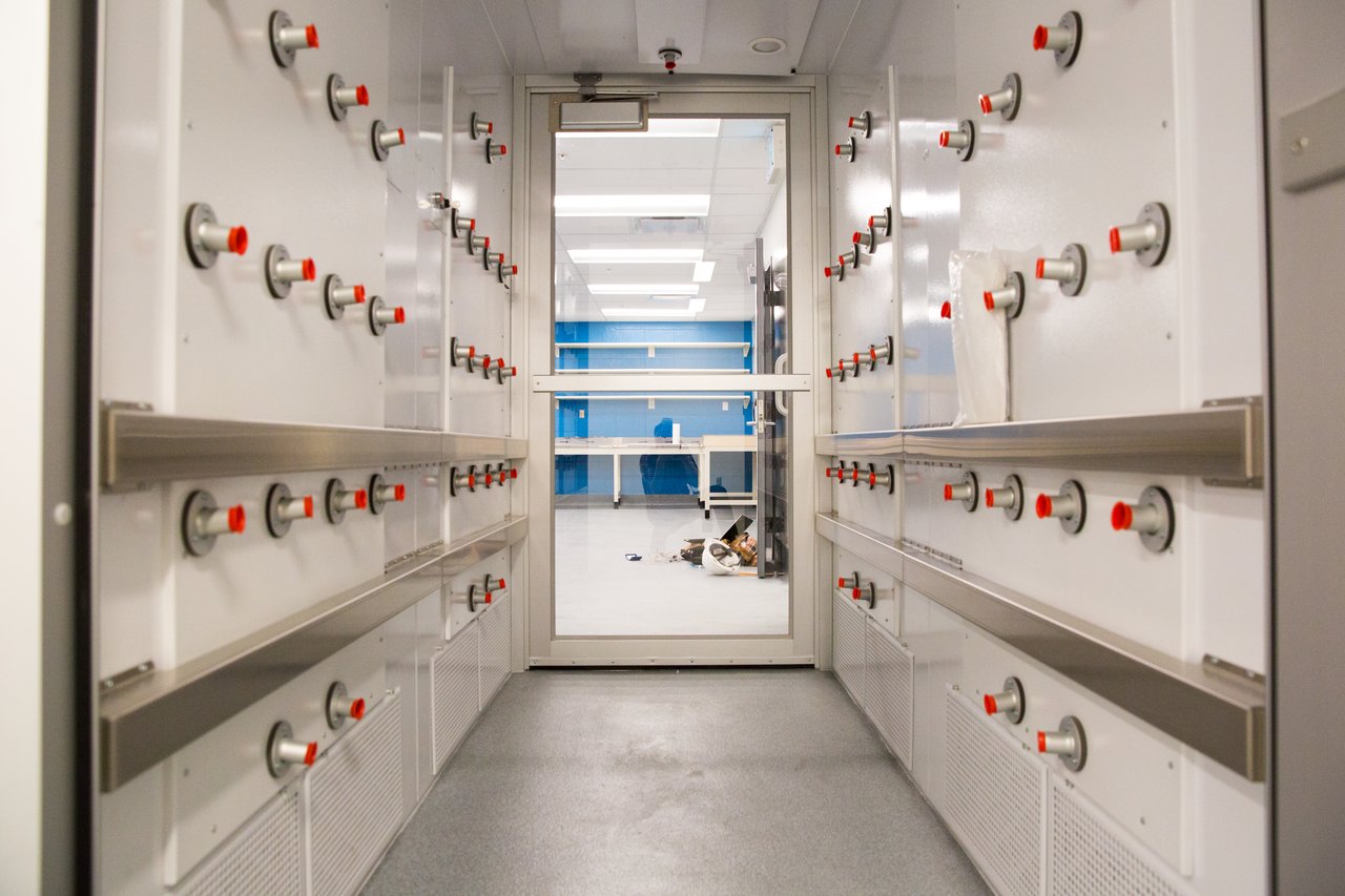 Full Foothills Campus Tour - Health Sciences Centre Lab Facilities