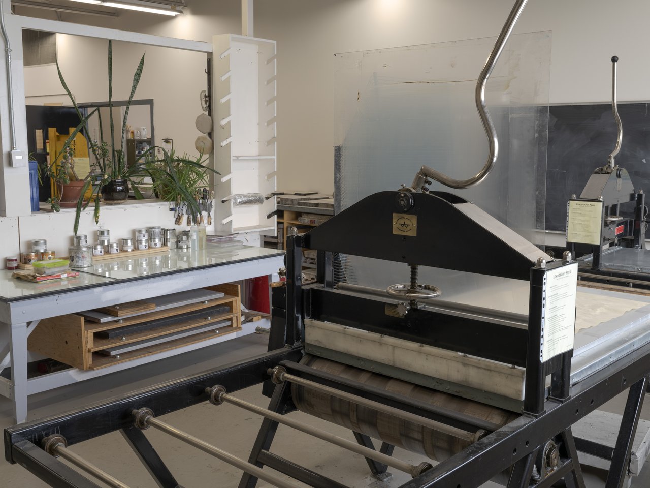 Department of Art and Art History (DAAH) - Studios Gallery