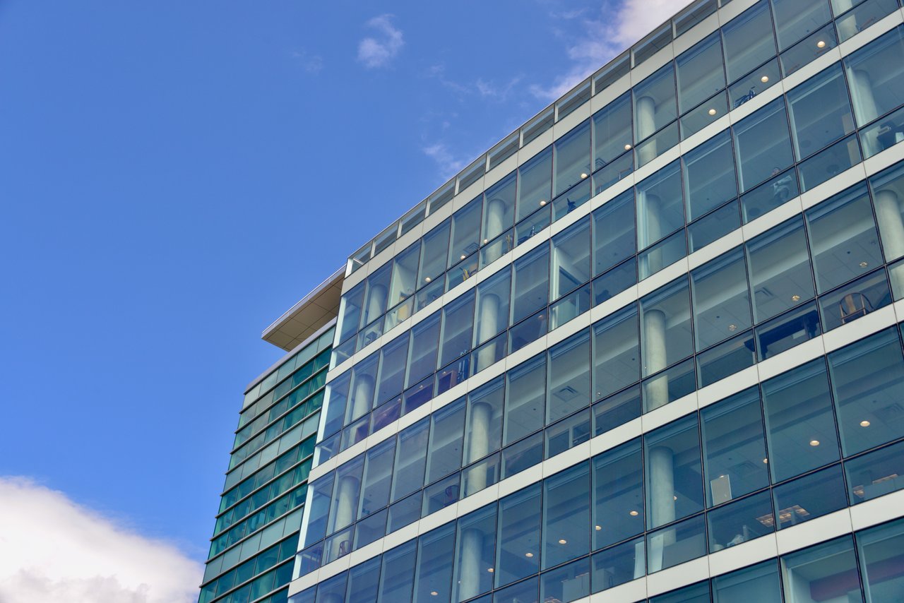 Full Foothills Campus Tour - Cal Wenzel Precision Health Building (CWPH)