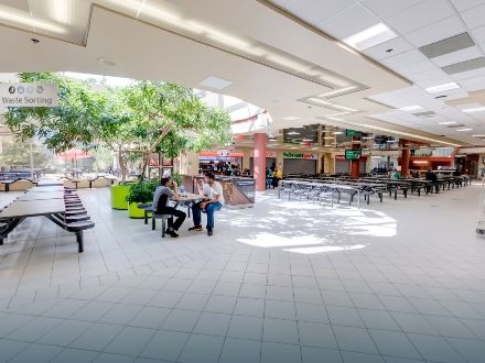 MacEwan Student Centre - MacEwan Hall Food Court