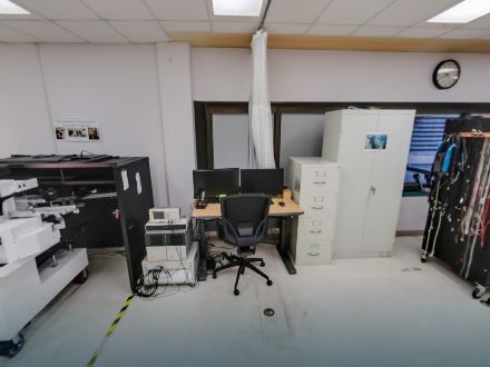 Faculty of Kinesiology - Dr. Tyler Cluff and Dr. Ryan Peter's Lab
