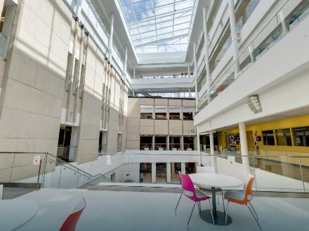 Full Main Campus Tour - Main Engineering Building