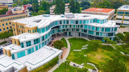 Anteater Academics - School of Humanities