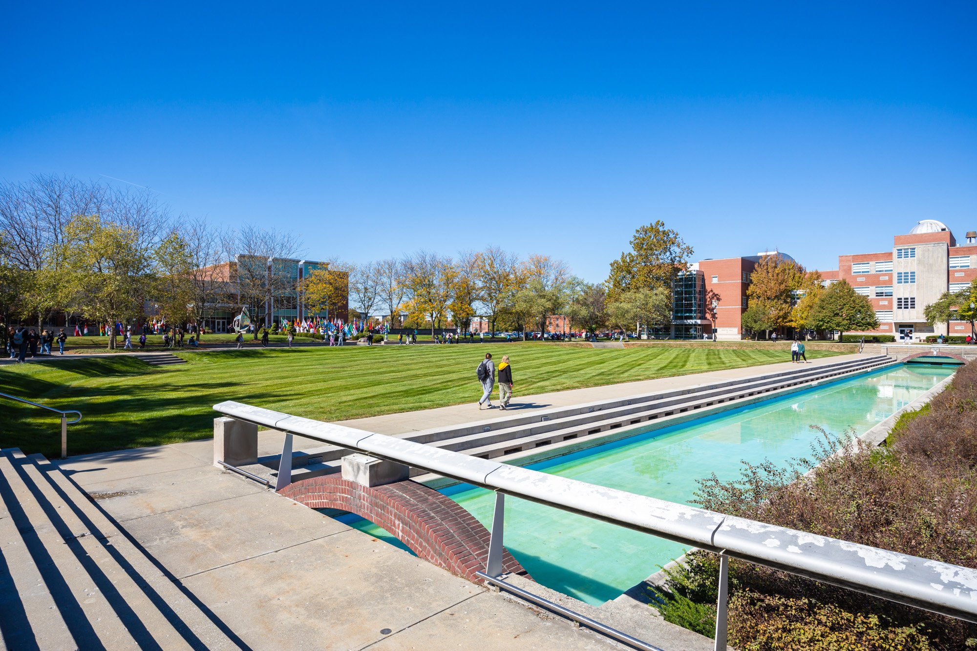 Explore UIndy's Campus - Smith Mall