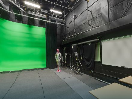 Main Campus - W | The Cove Studio