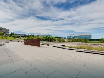 Main Campus - UH | UHall Atrium