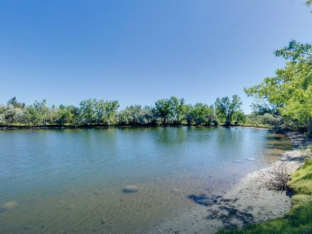 Main Campus - ULethbridge Pond