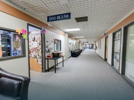 Main Campus - SU | Level 1 Hallway