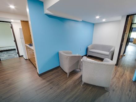 On-Campus Housing - UH | Executive Suite