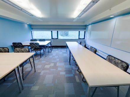 On-Campus Housing - UH | Level 4 Study Rooms