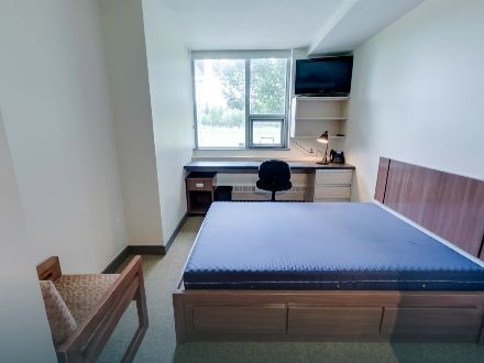 On-Campus Housing - Mt. Blakiston | Studio Apartment