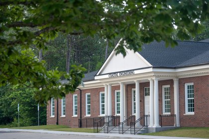 UNCW Campus - Coastal Engineering Building
