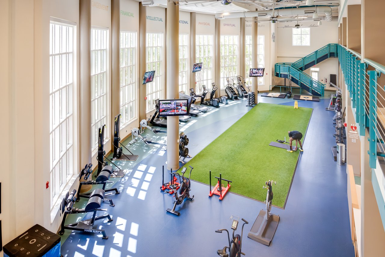 UNCW Campus - Pat Leonard Student Recreation Center - Indoor Facilities