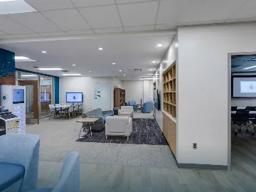 UNCW Campus - King Hall - Honors College