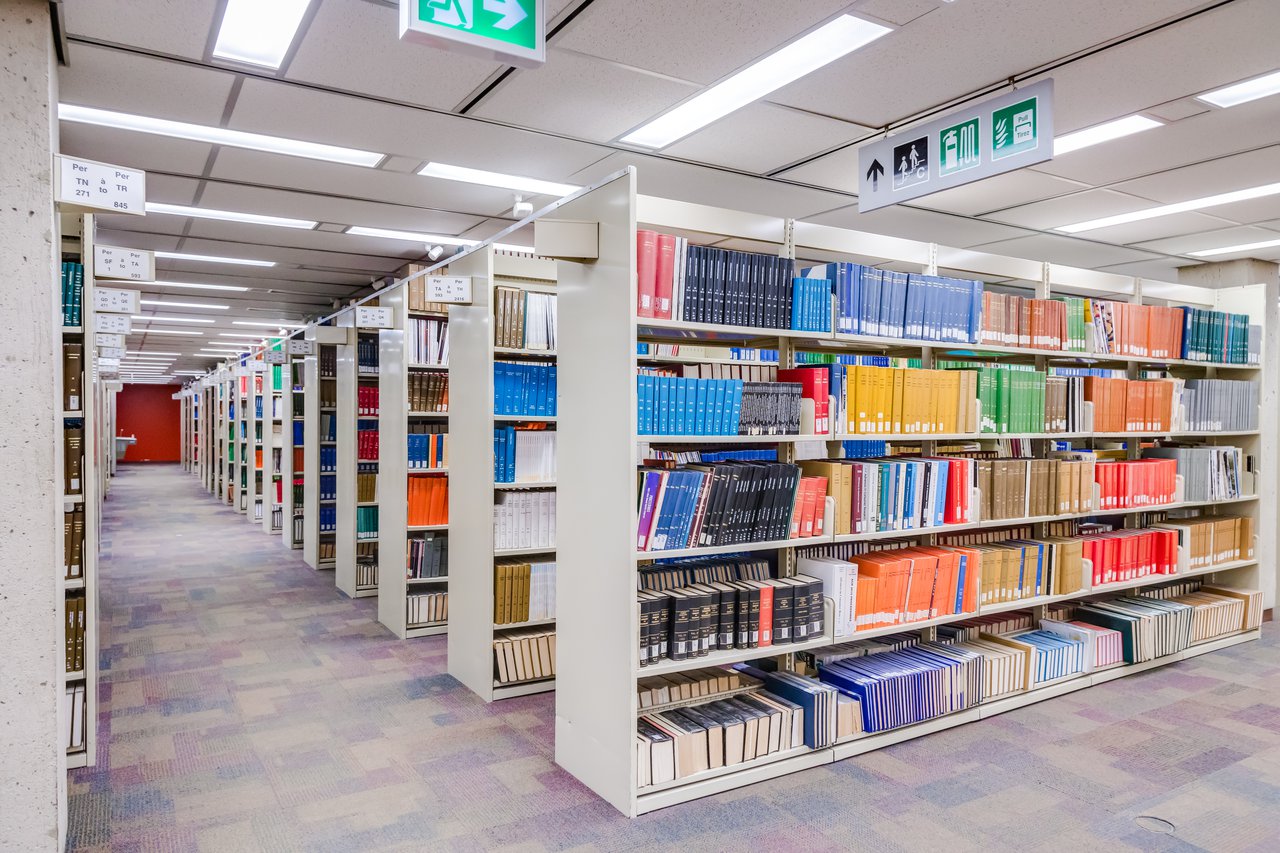 General Tour - MRT – Morrisset Library