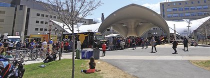 What sets uOttawa apart - University Square