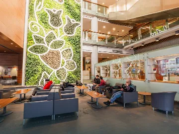 What sets uOttawa apart - FSS – Lobby