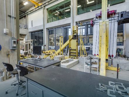 Faculty of Engineering - STEM – Structural Lab