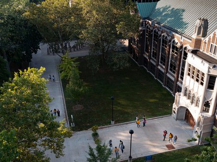 UWindsor Campus Tour - Learn more about University of Windsor