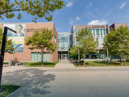 UWindsor Campus Tour - Toldo Health Education Centre & Medical Education Building