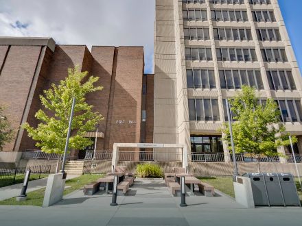 UWindsor Campus Tour - Odette School of Business