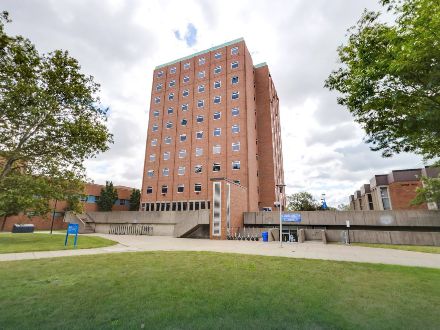 UWindsor Campus Tour - International Student Centre