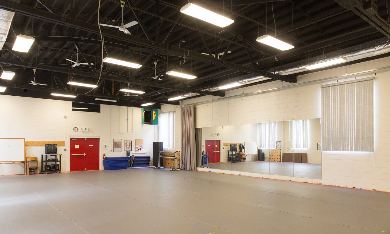 Student Life - Dance Studio